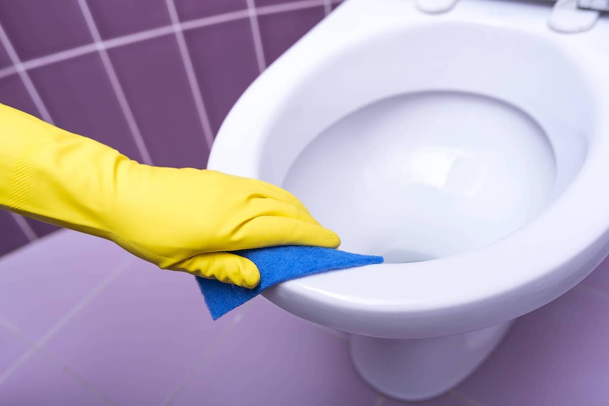 How to Clean a Commercial Bathroom: Experts Answered